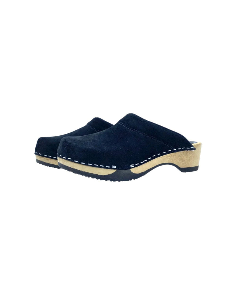 Magnafied Embla Clog Black – Erica Wilson