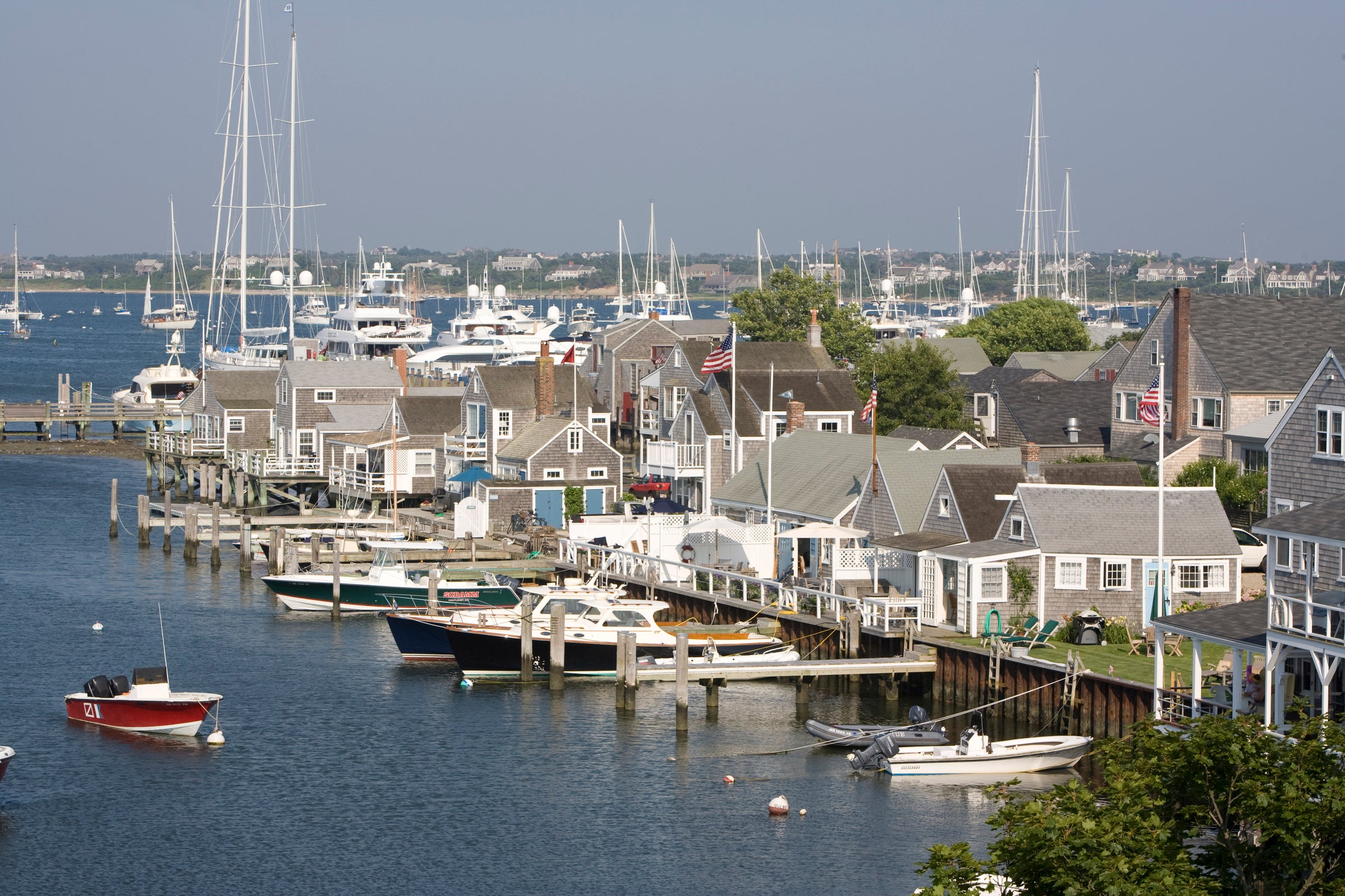 Erica Wilson Nantucket Harborscene belt